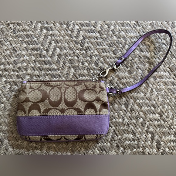 Coach | Bags | Coach Signature Lavender Stripe Khaki And Brown Canvas ...